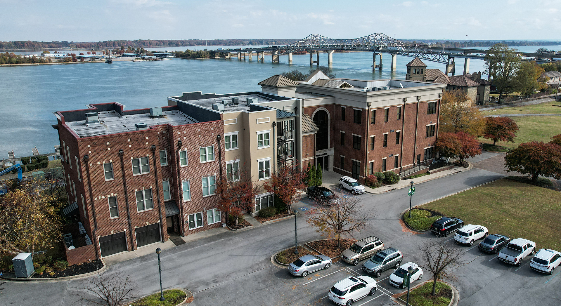 Home [gatewaycommercial.com]